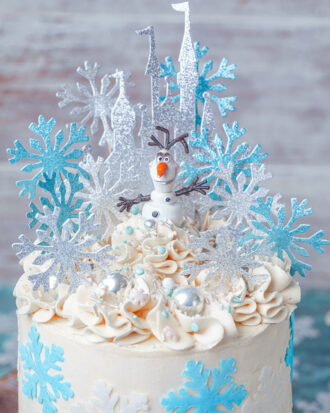 Frozen Torte mit Olaf - einfache Geburtstagstorte Mädchen
